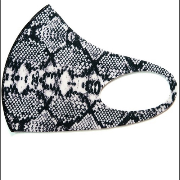 samunsboutique | Accessories | Nwt Snake Skin Print Face Mask | Poshmark